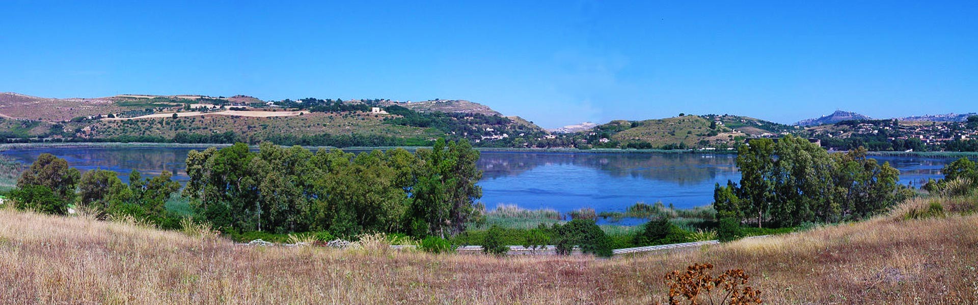 La Pineta e il Lago di Pergusa